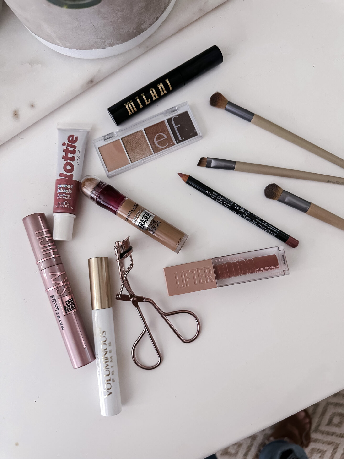 HAILEY BEIBER INSPIRED NATURAL MAKEUP ON A BUDGET - Jaclyn De Leon Style